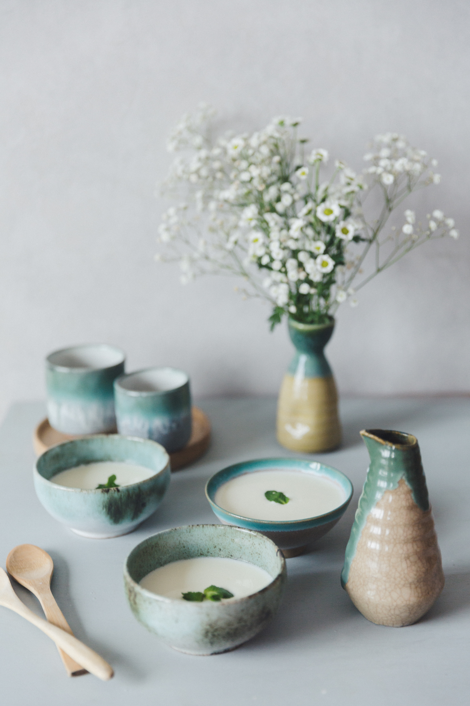 Pudding sữa gừng “thần kỳ” (Magic ginger milk pudding) – bake it glamorous